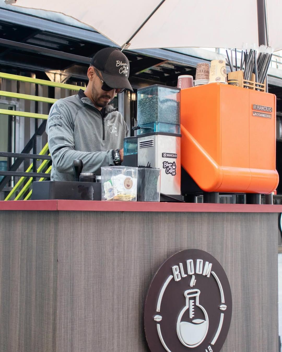 Buscando un oficio descubrió el apasionante mundo del café y así inició ...
